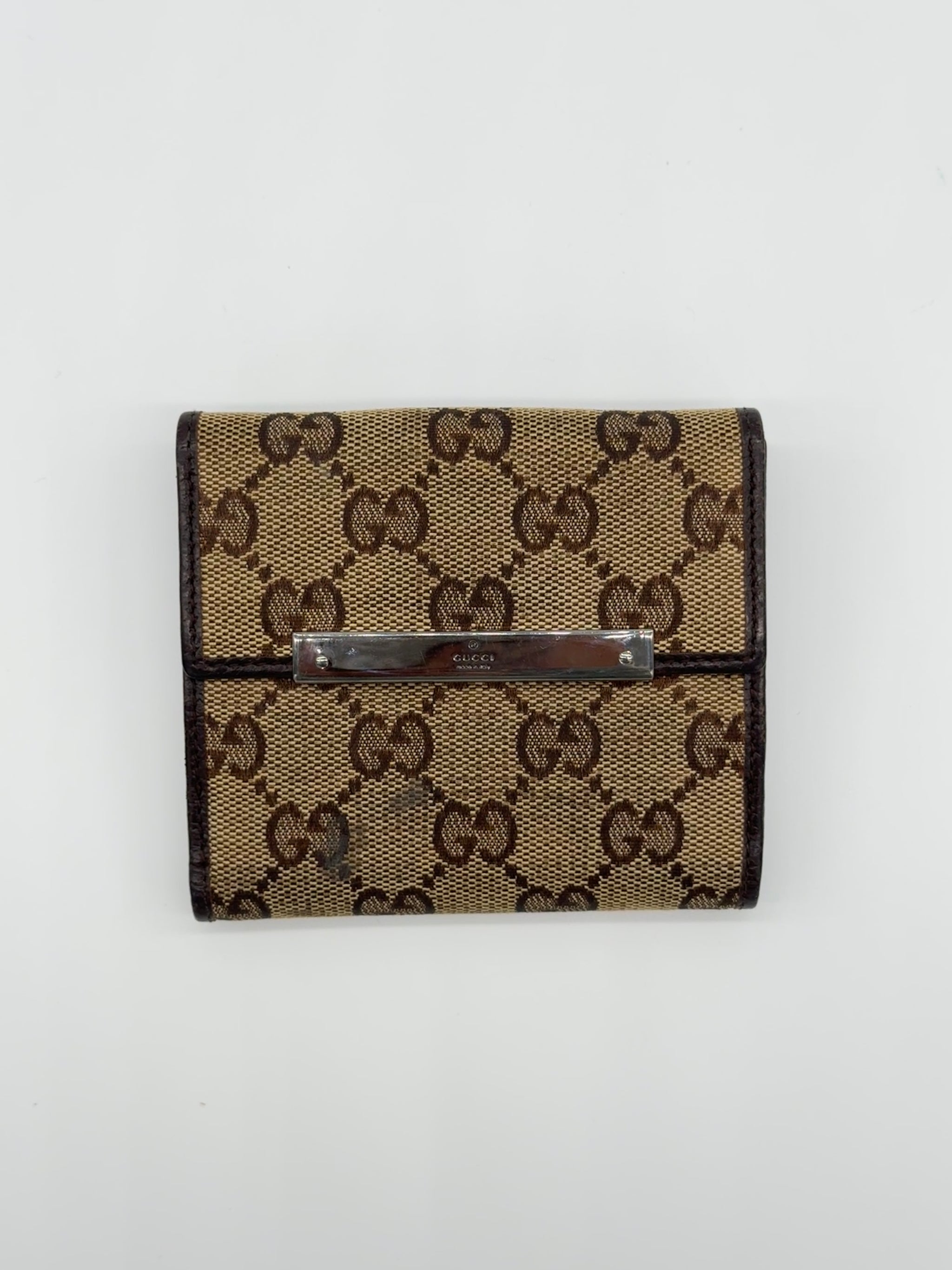 Pre-loved Gucci GG Bifold Wallet | Bobbie Luxury Vintage