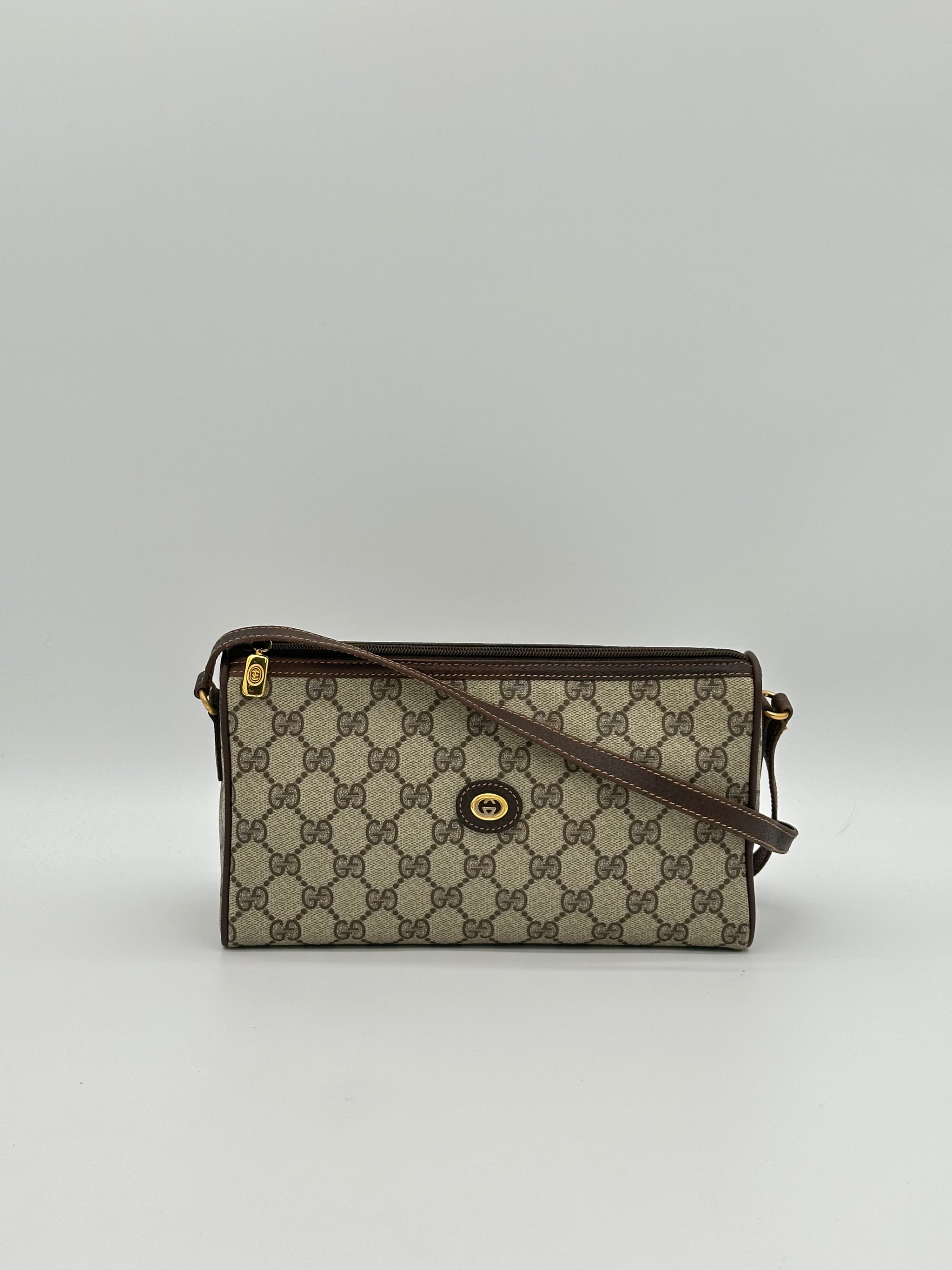 Pre-loved Gucci GG Triangle Crossbody | Pepper Luxury Vintage